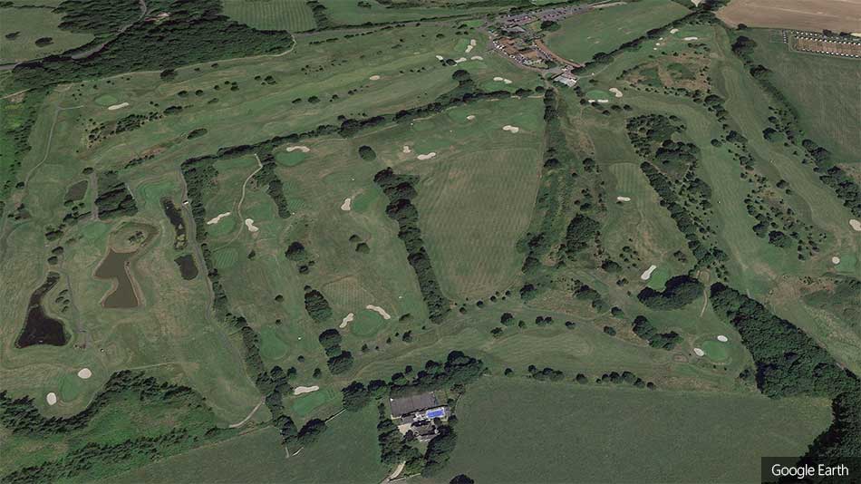Farrington Park , Bath, Mendip - Golf course information and reviews.